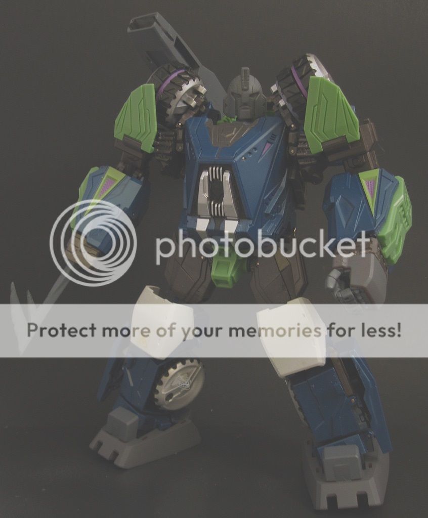 Microblaze Creations Military Titans - Unofficial Voyager Scale FOC ...